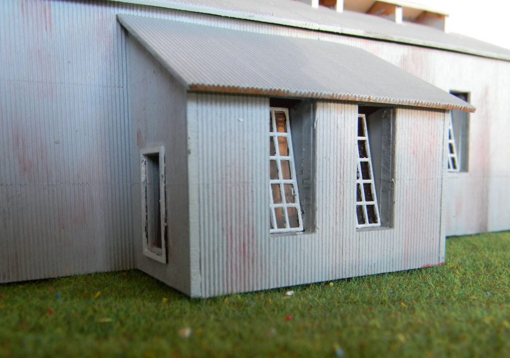 VR single loco shed Ho Scale - Walker Models