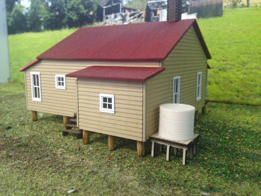 Ho 1/87 Scale (1 x) Corrugated water tank with stand 15 x 15mm ...